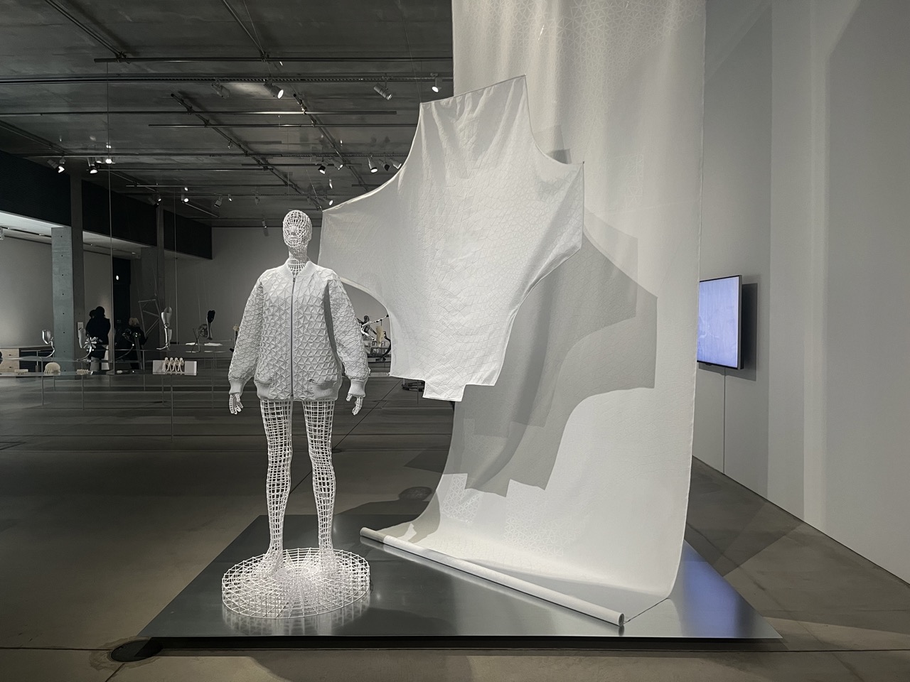 【21_21 DESIGN SIGHT】企画展「未来のかけら: 科学とデザインの実験室」 | アイティーエル株式会社